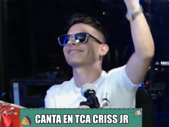 Cris Junior llevó su música a la emblemática calle Corrientes | PORTAL ...